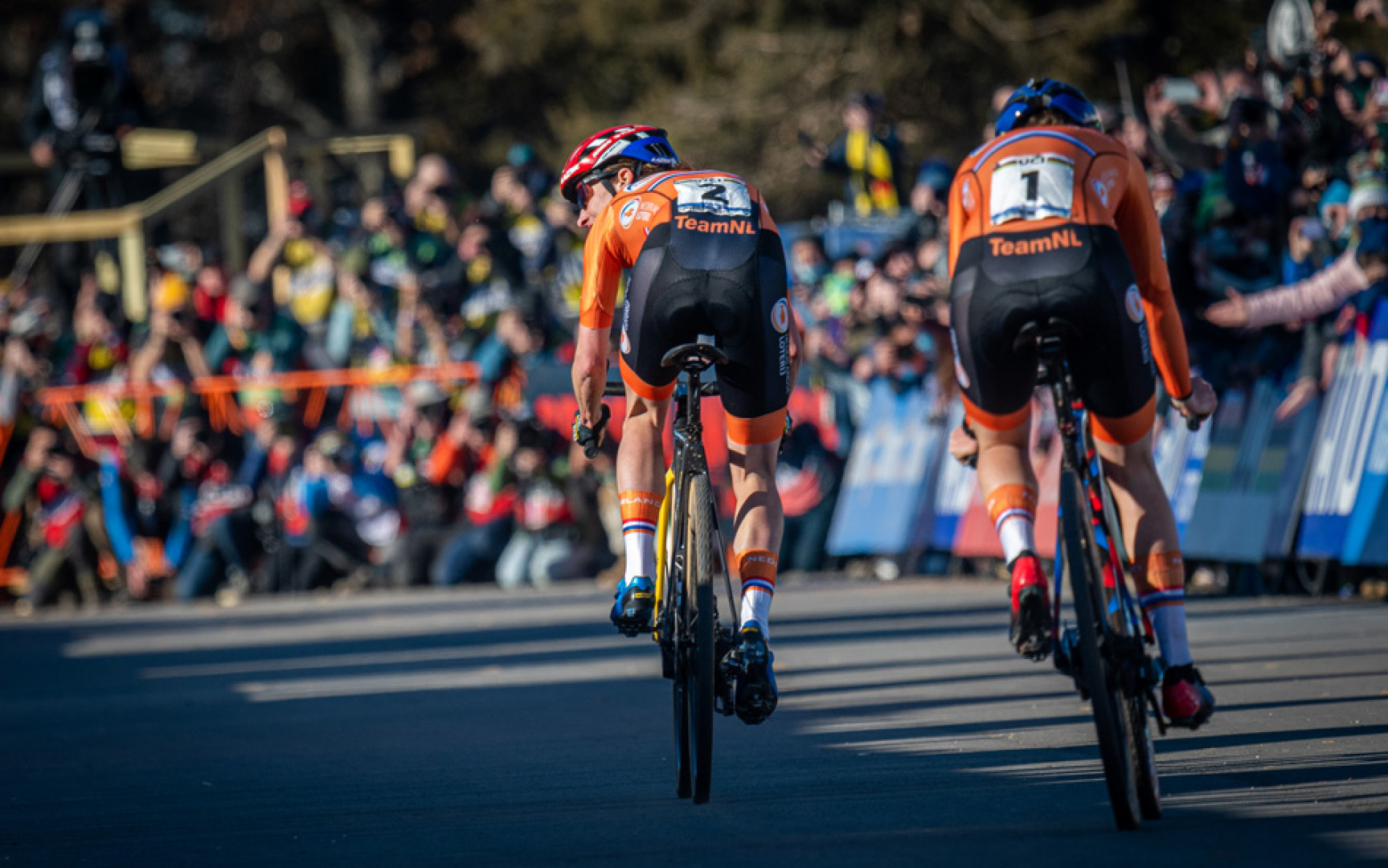 #CXWORLDS: RECORD EIGHTH WORLD 'CROSS TITLE FOR VOS IN THRILLER ...